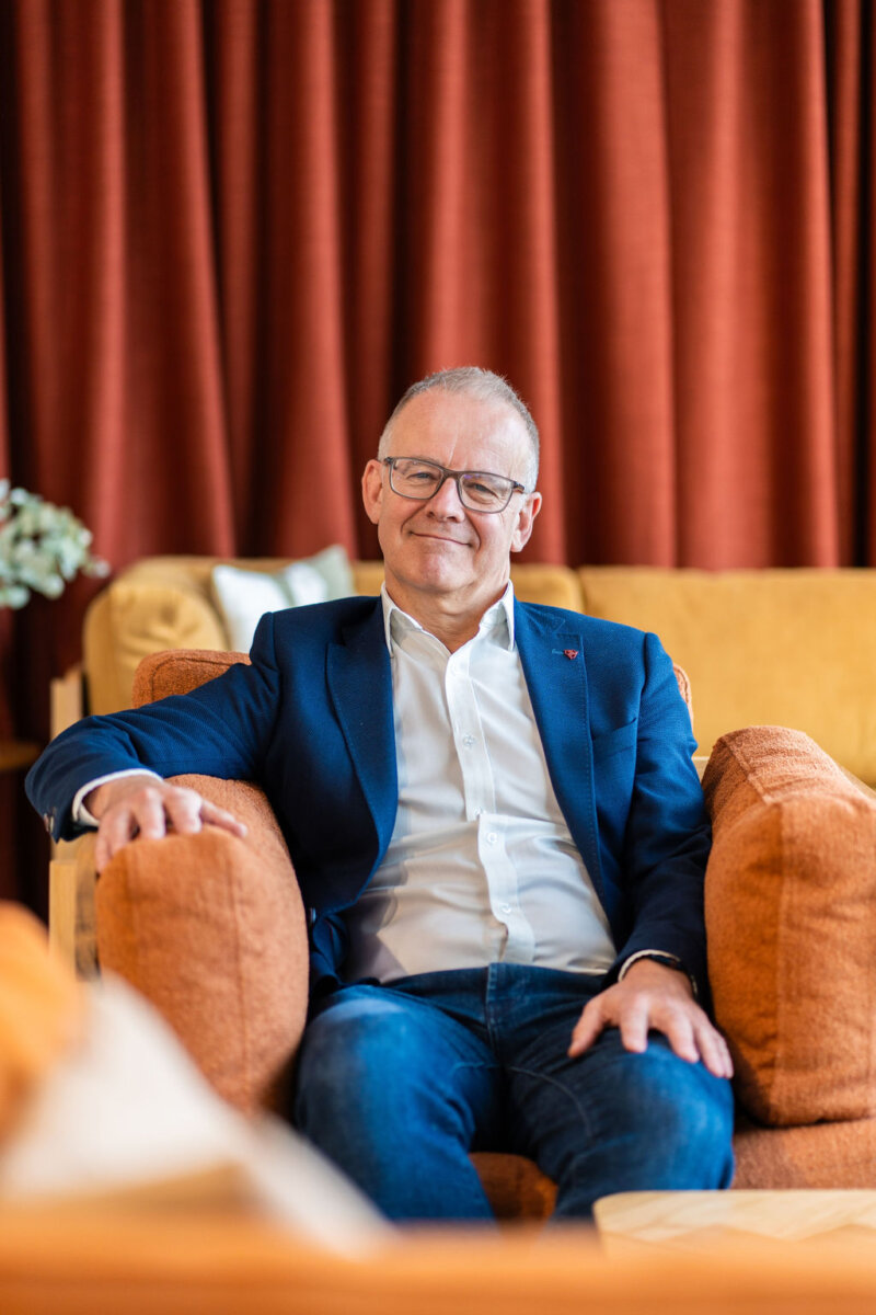 Nigel Barratt | Advisor | HURST Corporate Finance